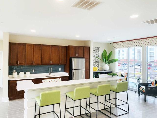 200 West I 2 Bedroom Apartment for Rent at 104 Price St, Virginia Beach, VA 23462 Northwest Virginia Beach