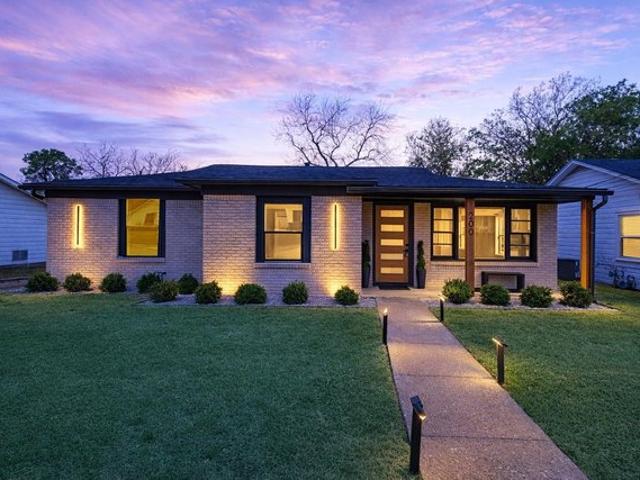 200 Westfork Dr, Fort Worth, TX 76114