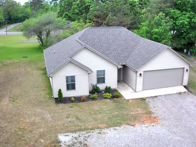 200 Westwood Cv, Henderson, TN 38340 | MLS #2505 | Compass