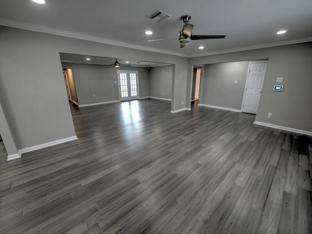 200 Willow Drive