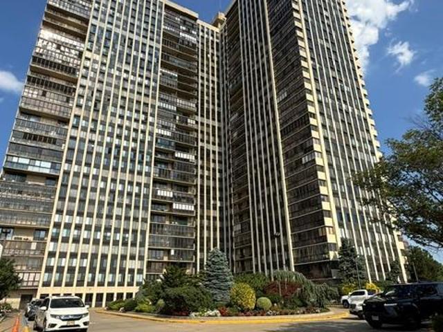 200 Winston Drive # 2818