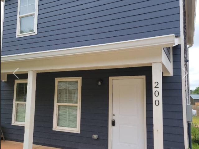 200 Wrightsburg Way