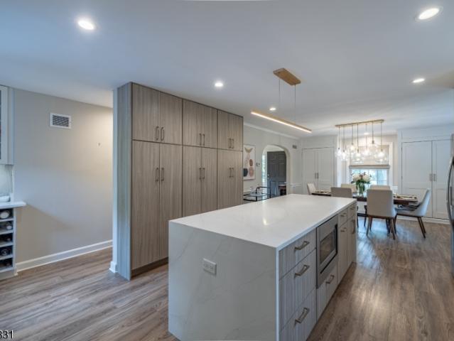 200 Wychwood Rd