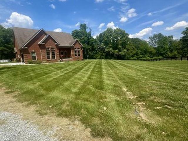 200 Tug Branch Rd, Clay City, KY 40312