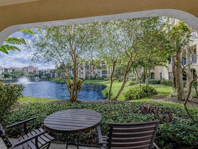 200 Uno Lago Dr, Unit 105, Juno Beach, FL 33408 | MLS #R11162