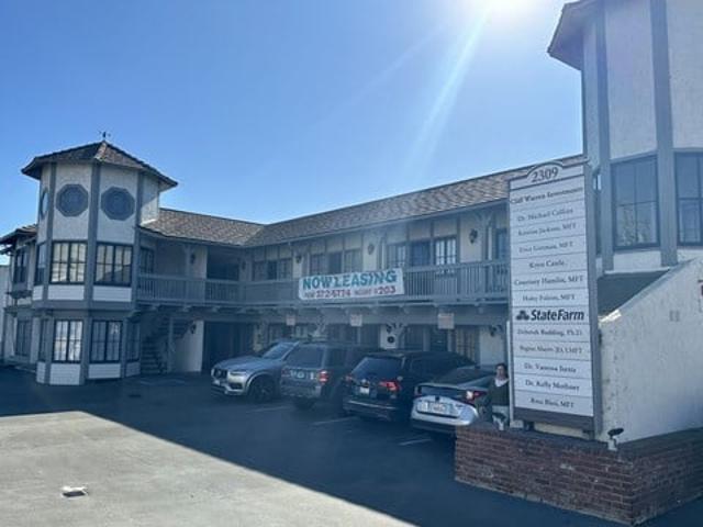 200 Virginia St. 3 Bedrooms, 1.75 Bathrooms