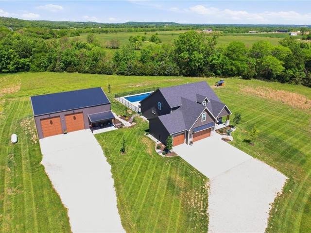 20143 Tonganoxie Drive