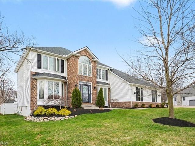 20144 Winding Trl, Strongsville, OH 44149