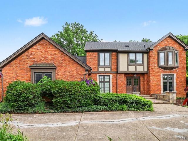 20145 Woodbend Drive