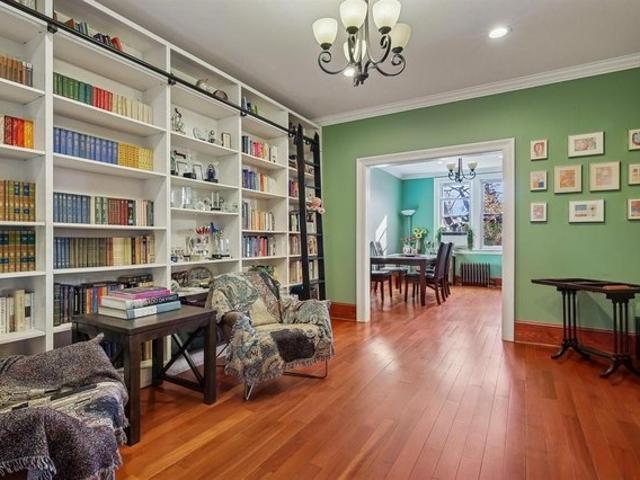 2014 New York Ave, Union City, NJ 07087