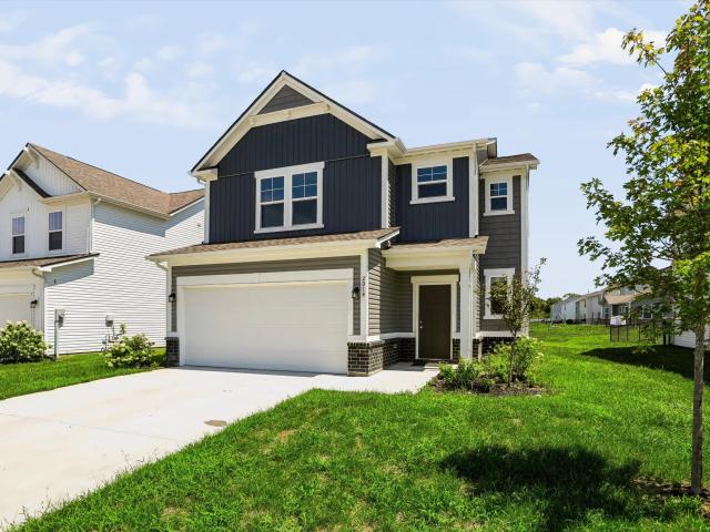2014 Oak Leaf Way