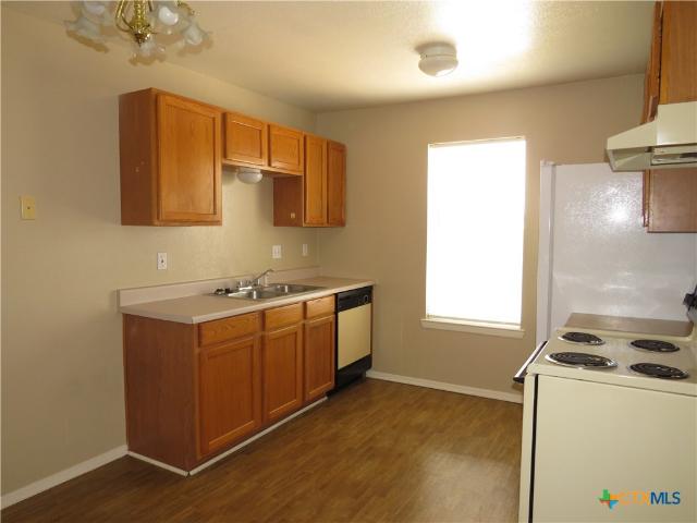 2014 Cedarhill Dr, Unit D, Killeen, TX 76543 | MLS #605981