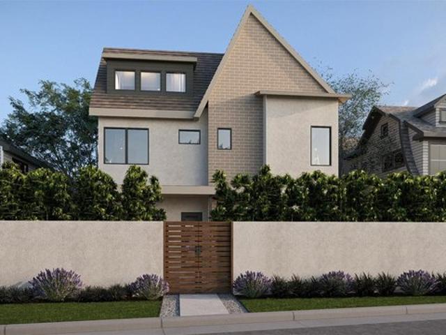 2014 E 10th St, Austin, TX 78702