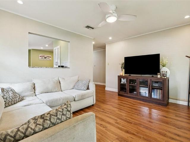 2014 Ellen Park Place