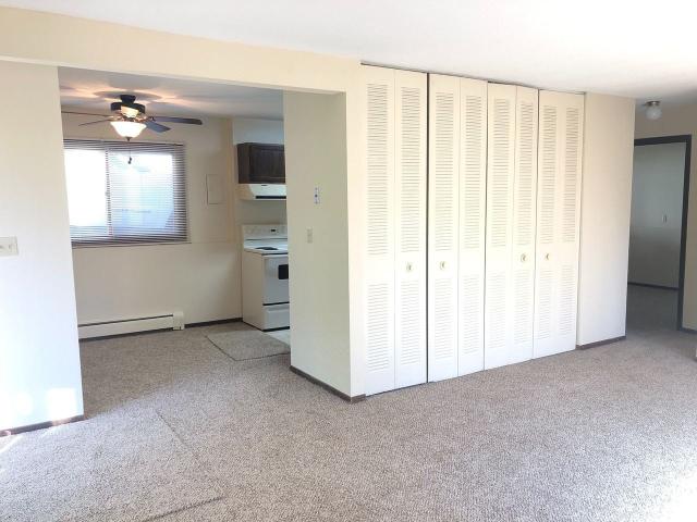 2014 Greysolon Rd 2 Bedroom Apartment for Rent at 2014 Greysolon Rd, Duluth, MN 55812 Congdon