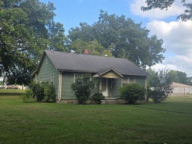 2014 Hawks Loop, Humboldt, TN 38343