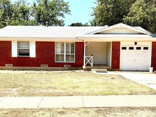 2014 Jacqueline Dr, Denton, TX 76205