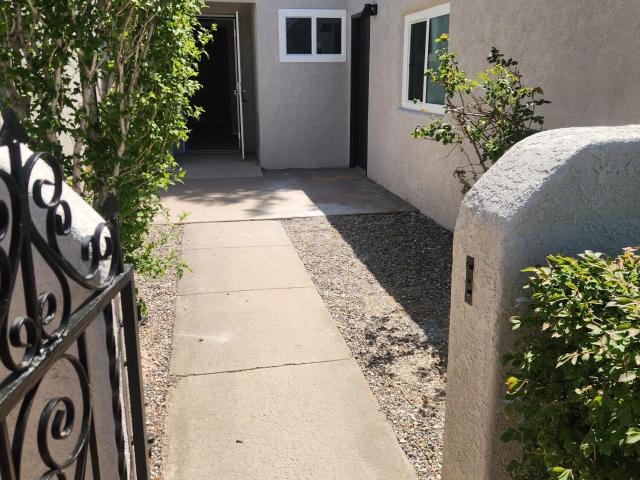 2014 Somervell Street NE