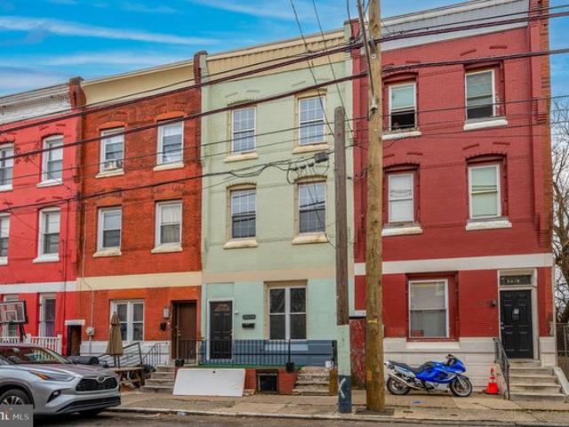2014 W Oxford St, Philadelphia, PA 19121