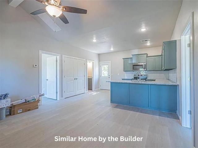 2014 Willow Place