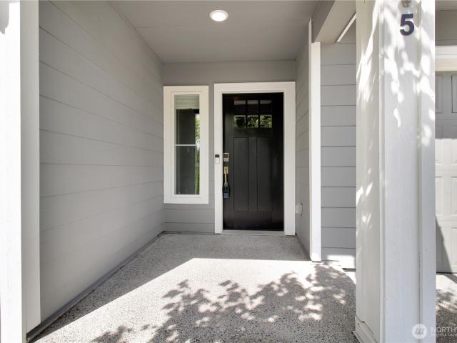 2014 101st Avenue SE # 5