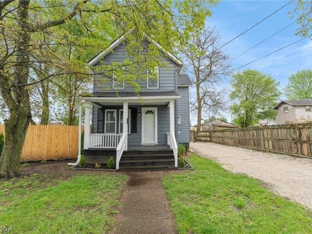 2014 25th St NE, Canton, OH 44705