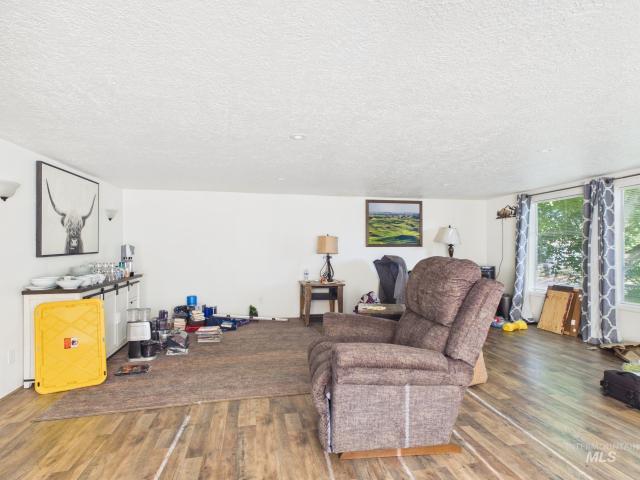 2014 2nd Avenue