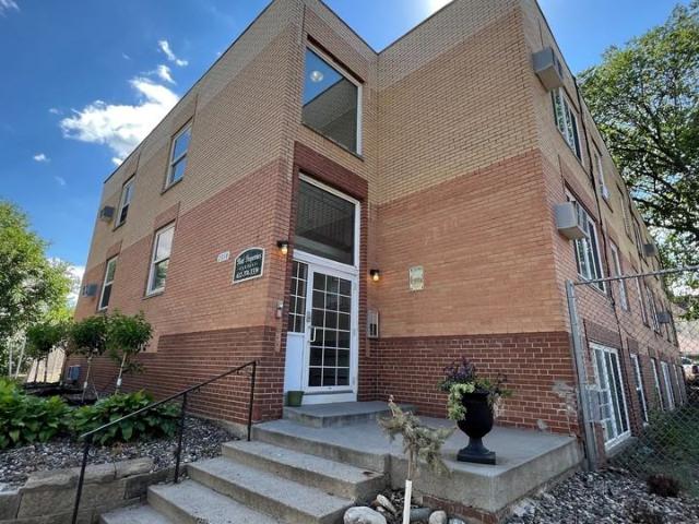 2014 3rd Ave 1 Bedroom Apartment for Rent at 2014 3rd Ave S, Minneapolis, MN 55404 Whittier