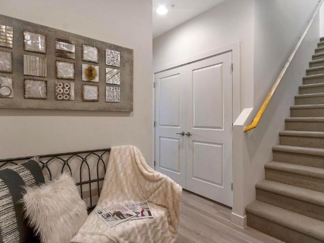 2015 N 50th Street # 16