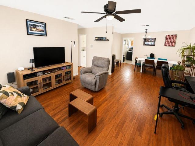 2015 Avon Drive