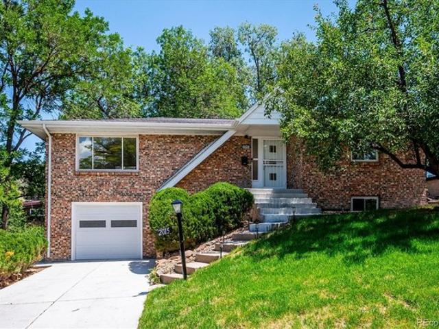 2015 Arapahoe St, Golden, CO 80401