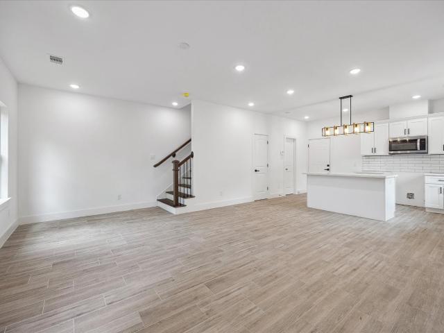 2015 Brackenridge St, Unit C, Houston, TX 77026 | MLS #80654 | Compass
