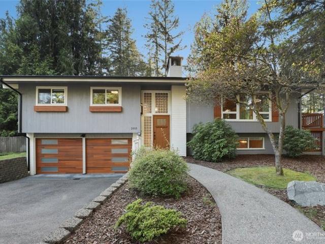 2015 Clairmont Cir SW, Olympia, WA 98512