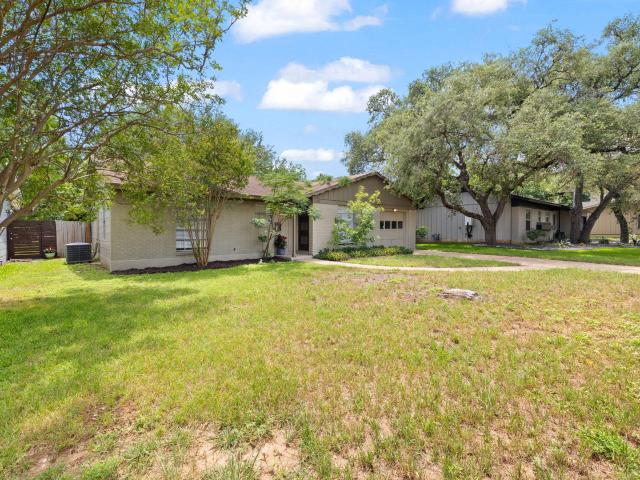 2015 Fair Oaks Dr