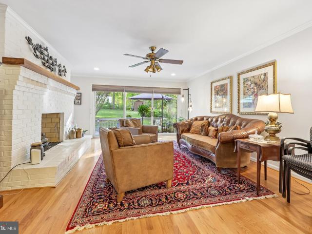2015 Kelly Ct, Amissville, VA 20106 | MLS #VACU2013 | Compass