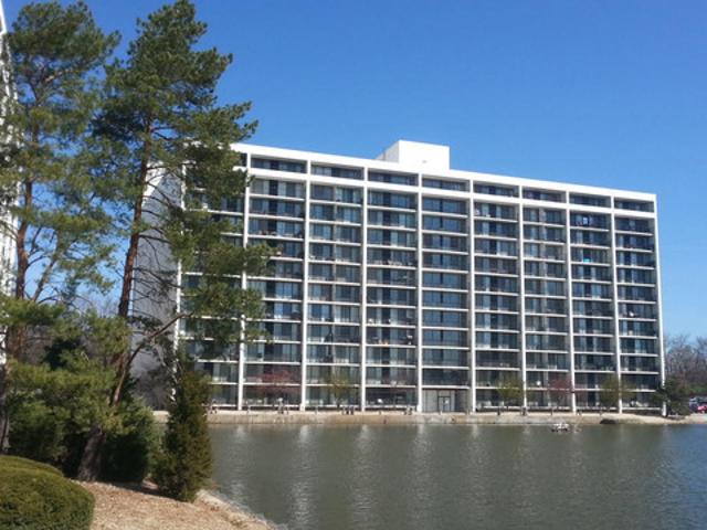 2015 S Finley Road # 209
