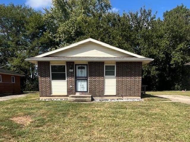 2015 Val Vista Dr, Dayton, OH 45406