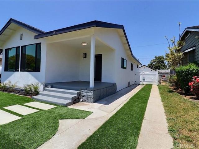 2015 W 42nd Pl, Los Angeles, CA 90062