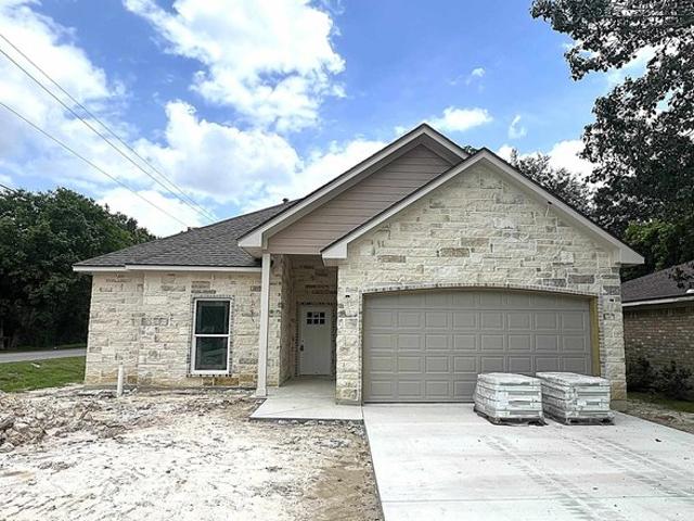 2015 Wescalder Rd, Beaumont, TX 77707
