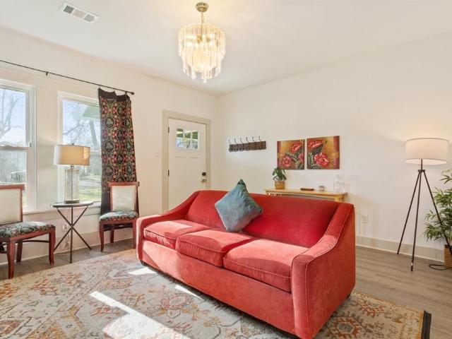 2015 Windsor Avenue