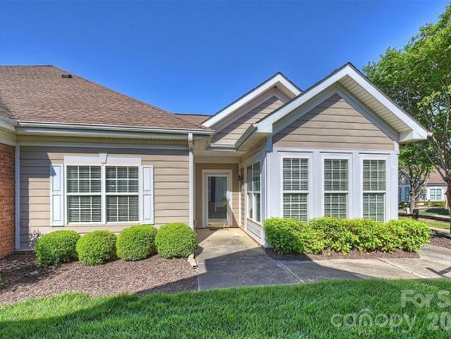 2015 Woodburn Ter, Matthews, NC 28105
