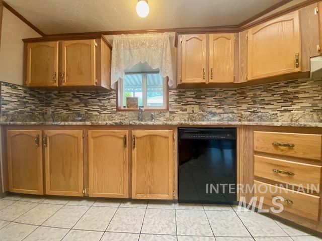 2015 6th Ave 135A
