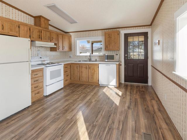 2015 6th Avenue #102