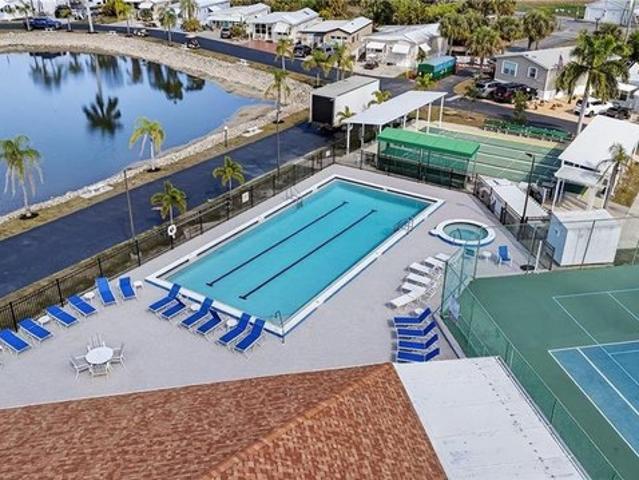 20169 Orange Tree Ln, Estero, FL 33928