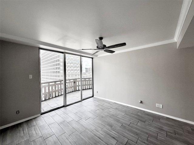 2016 Main St Apt 915, Houston, TX 77002