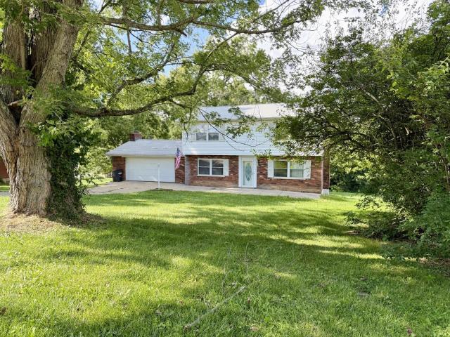 2016 Mapletree Lane