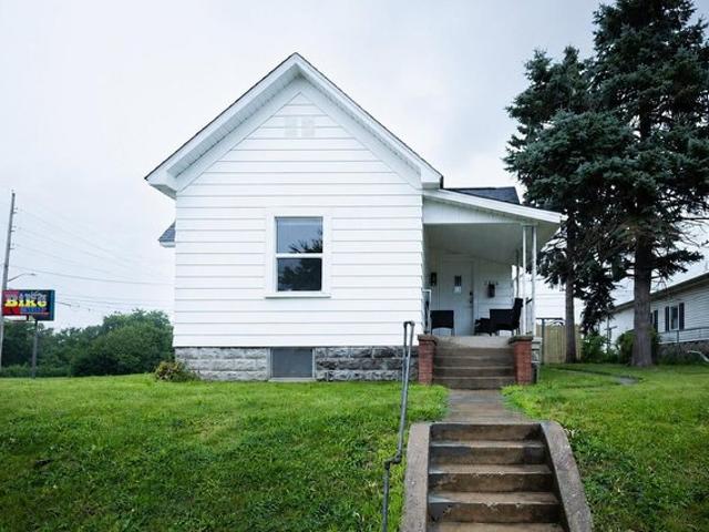 2016 N Market St, Kokomo, IN 46901