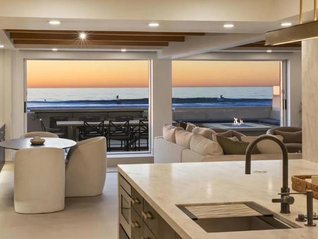 2016 Ocean Front
