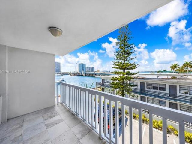 2016 Bay Dr #306, Miami Beach, FL 33141