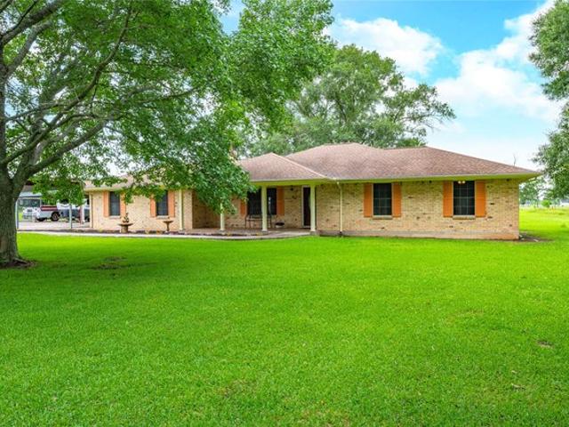 2016 County Road 661, Dayton, TX 77535